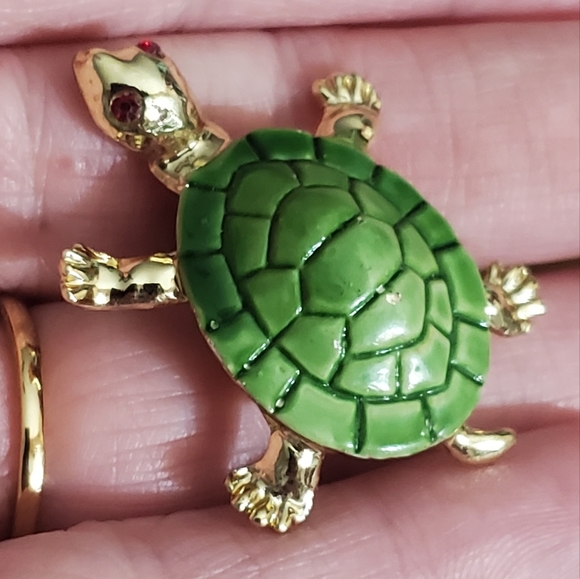 Vintage | Jewelry | Vintage Enamel Turtle Brooch Real Gold Plated ...